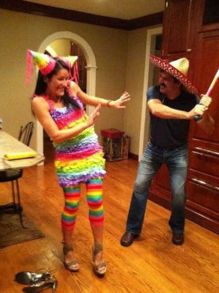 42 Halloween Costumes For Extremely Cute Couples Yourtango